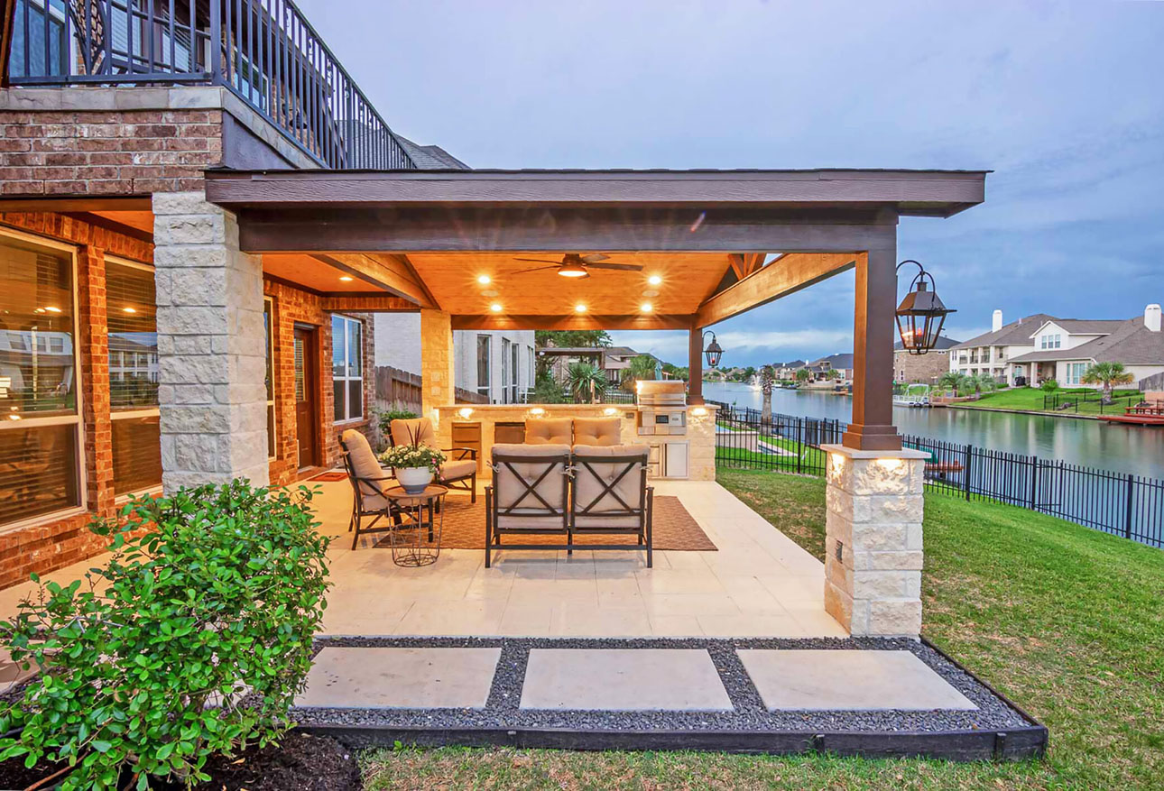 lake-side-outdoor-kitchen | HHI Patio Covers